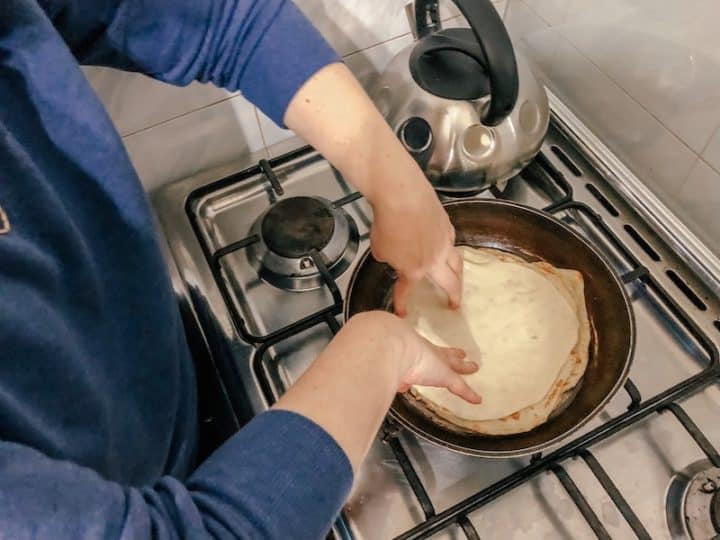 How to Make Moroccan Jewish Moufleta - MarocMama