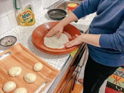 How to Make Moroccan Jewish Moufleta - MarocMama