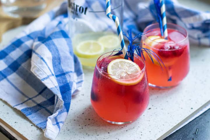 Top 10 Alcohol-Free Cocktails for Entertaining