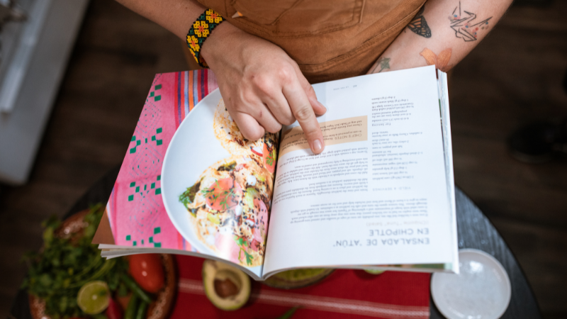 The 5 Best Tagine Cookbooks For Your Collection - MarocMama