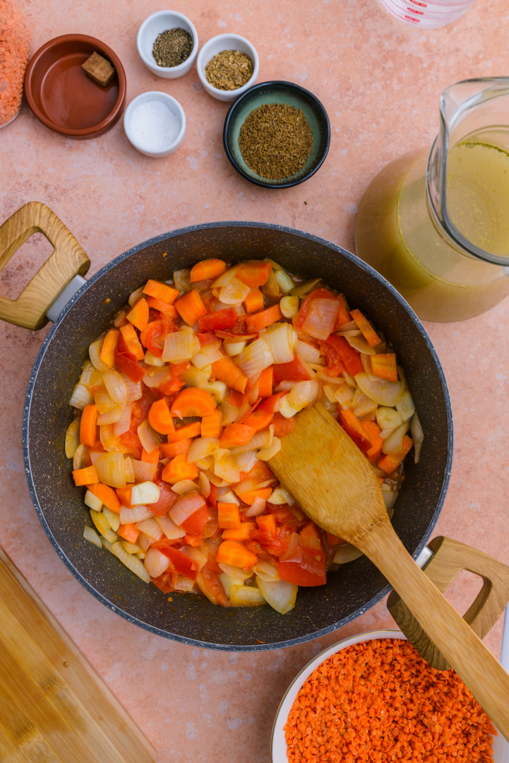 Savory Egyptian Lentil Soup for Ramadan - MarocMama